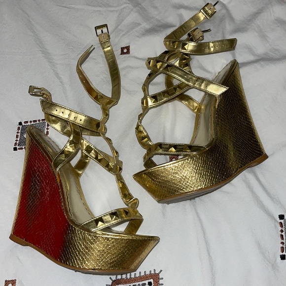 bebe | Shoes | Gold Wedges | Poshmark